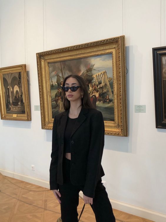 10 Museum Outfit Ideas to Look Vintage But Chic - OlidFashion - Fashion ...
